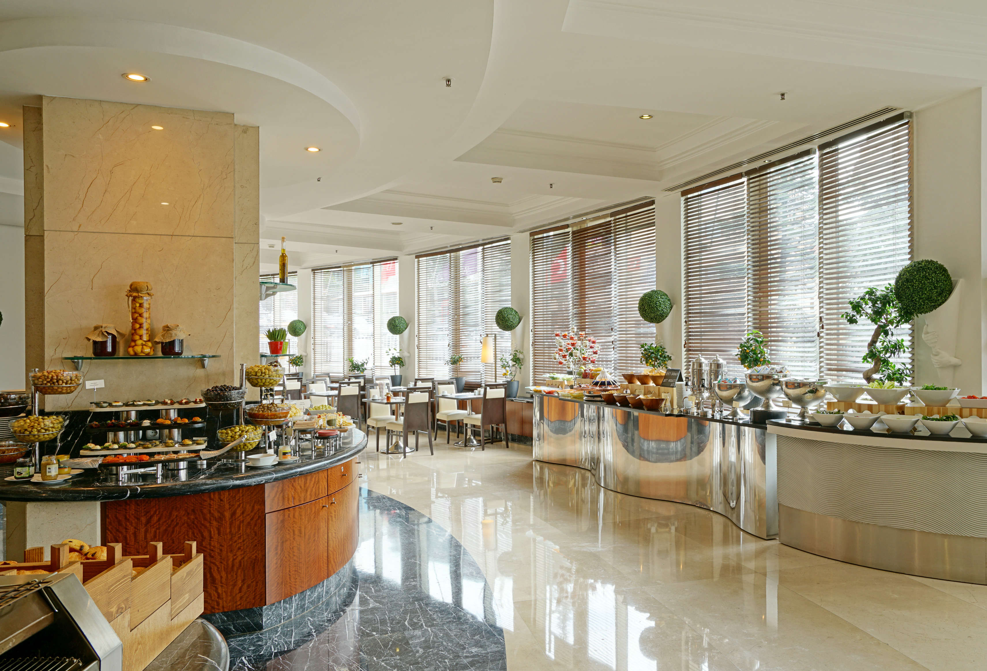 Brasserie One Restaurant Sheraton Ankara Hotel And Convention Center More Cravings By Marriott