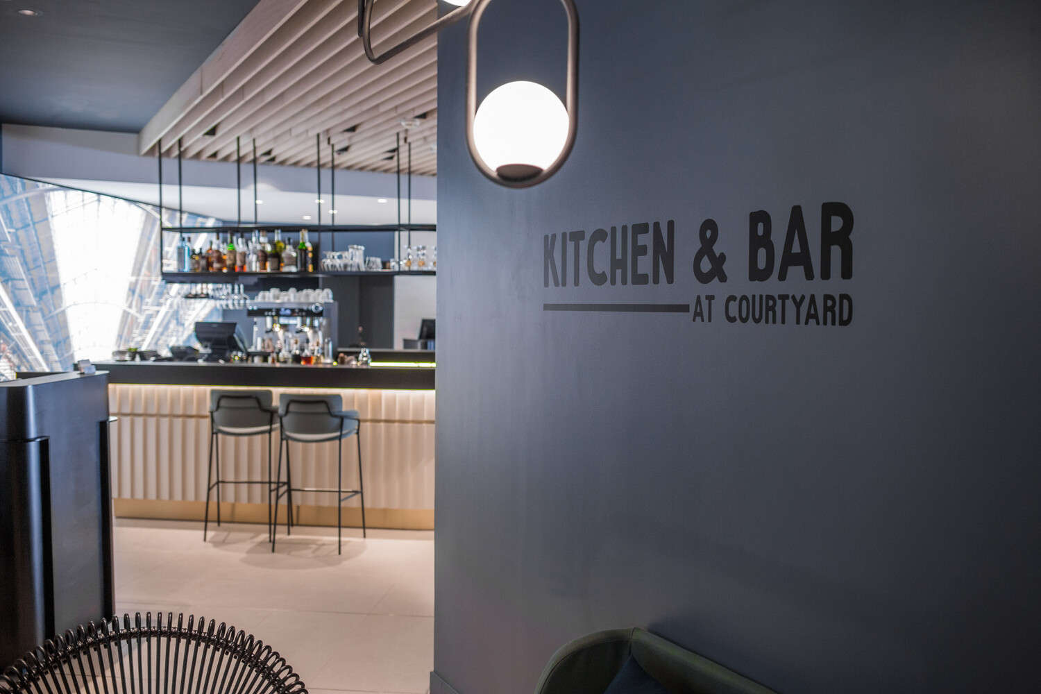 Kitchen & Bar - Courtyard Paris Arcueil, Courtyard Paris Arcueil - More ...