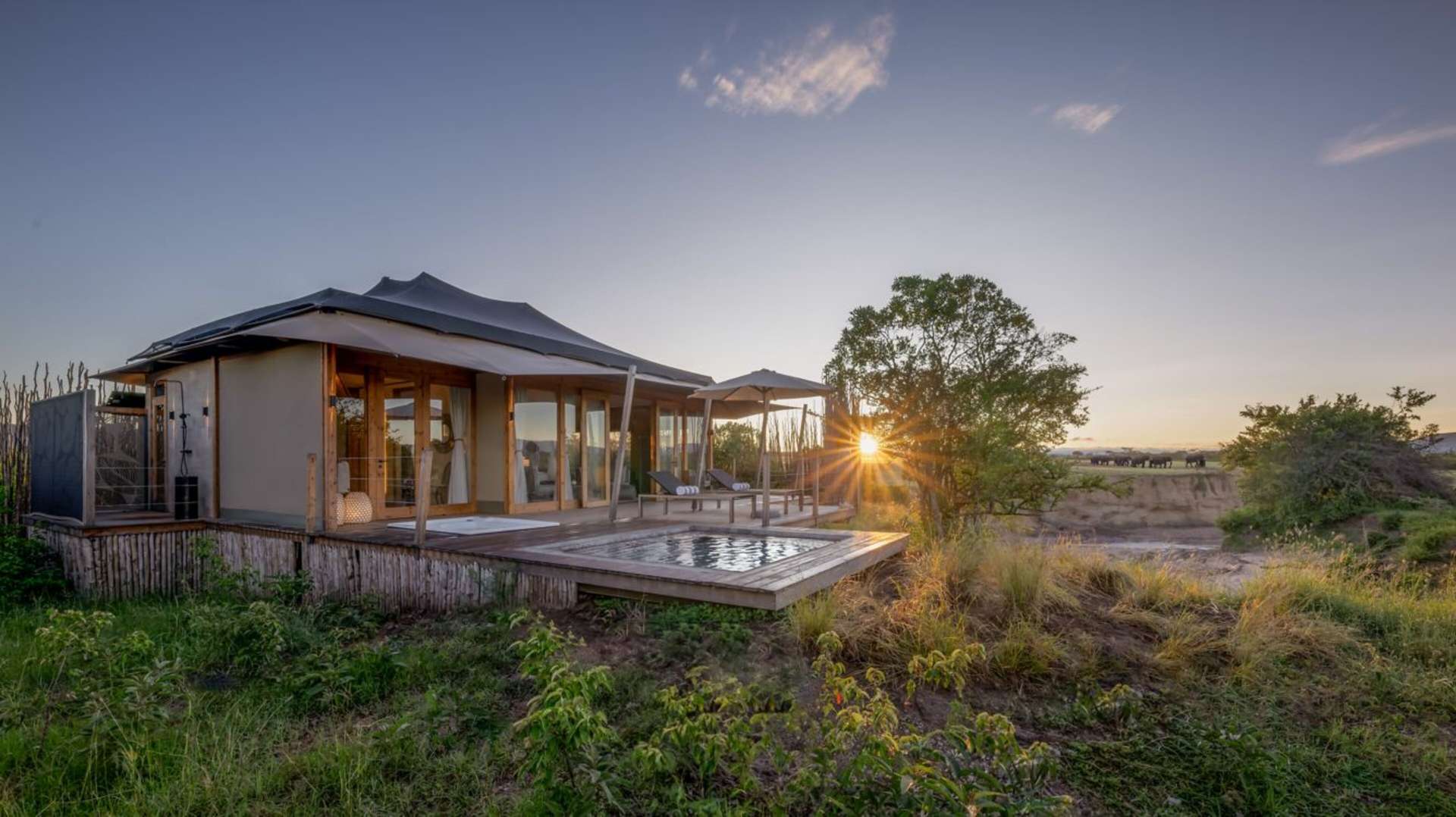 Unique Hotel Experiences - Marriott Bonvoy Traveler EMEA